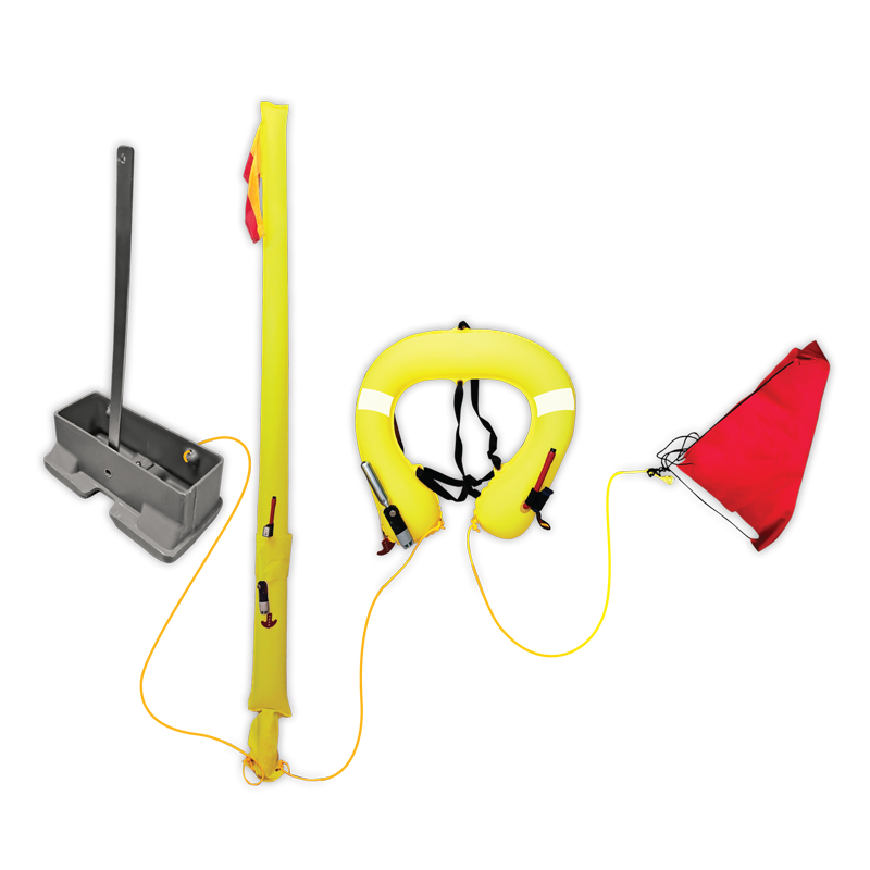 MOB Danbuoy & Horseshoe – Fleet Cruising Club